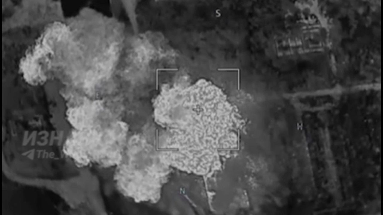 Arrival of Four FAB-250 aerial bombs with UMPC dropped from a Su-34 on ...