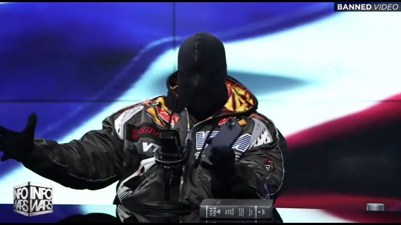 YE & ALEX JONES [FULL] 12-1-22 Ye West InStudio With Alex Jones ...