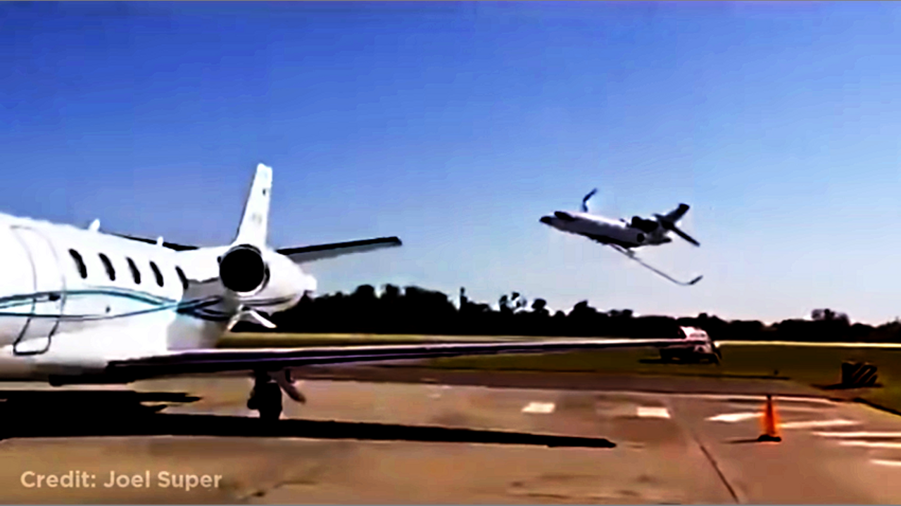 WEEKLY DOSE OF AVIATION: 14MAR22 - Plane Flies too Low - Brighteon.com