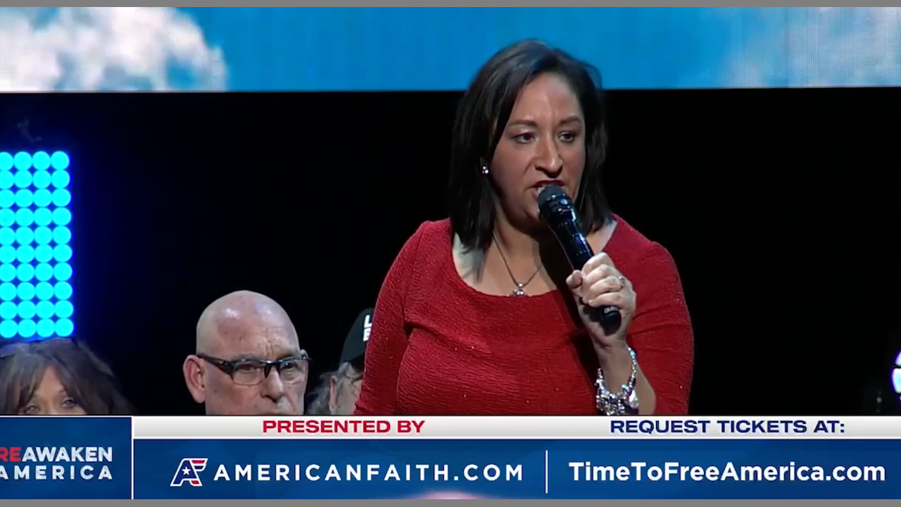 Bianca Gracias | “ Shut The Border Down! Finish The Wall! Secure This ...